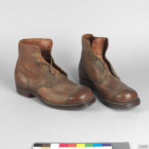 British Unifroms, Equipment and Weapons of World War 1